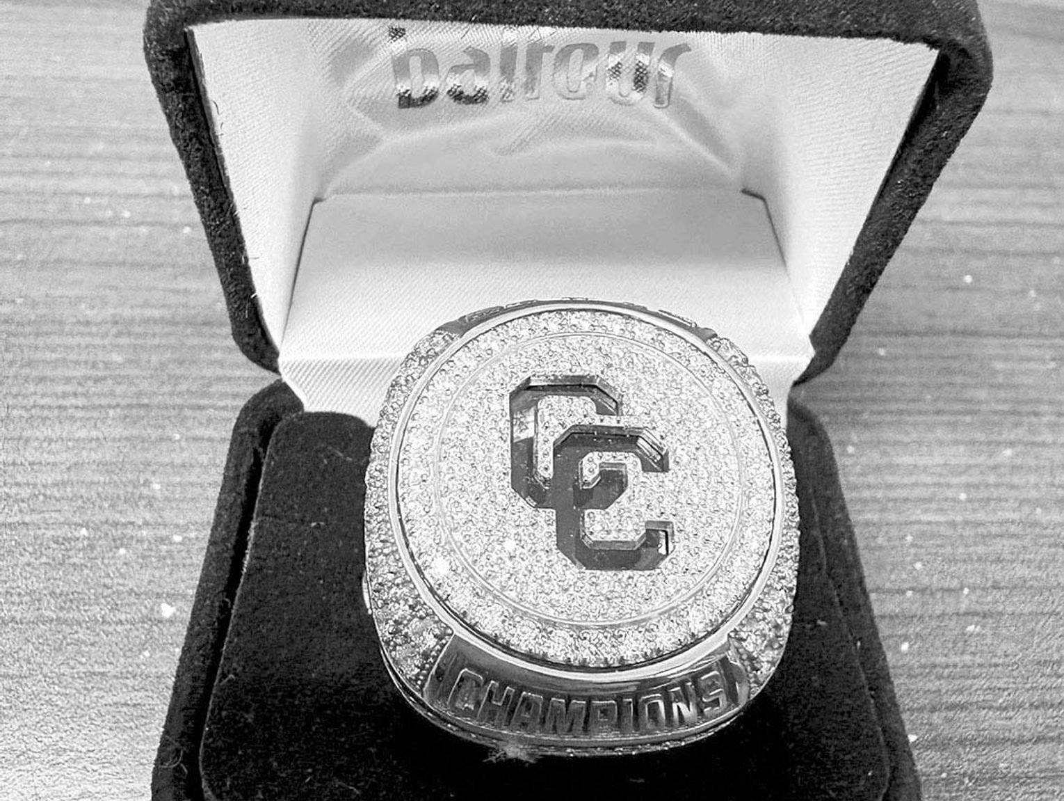 CARDINALS GET THEIR RINGS