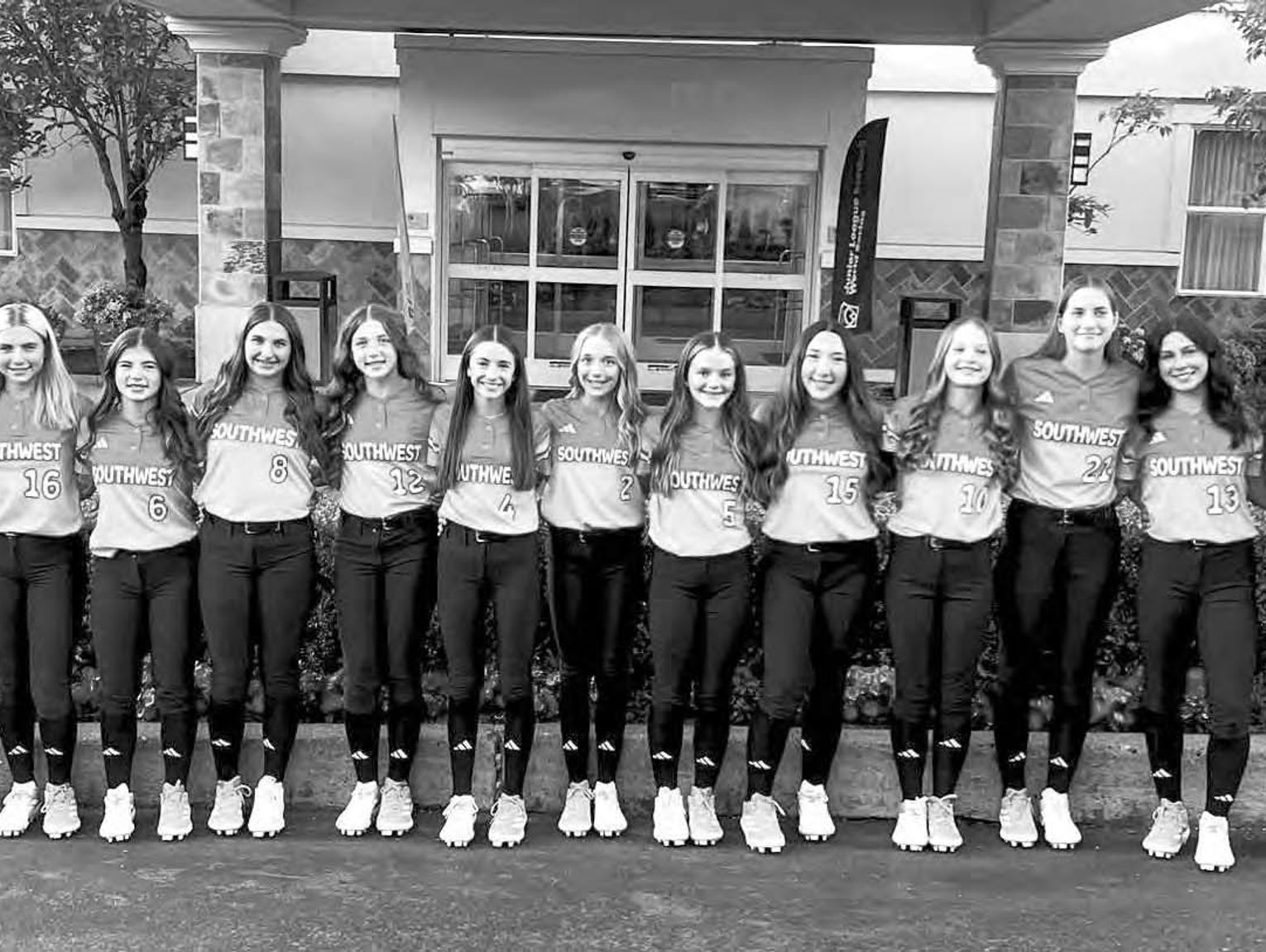 Columbus Juniors win first LLWS pool play game