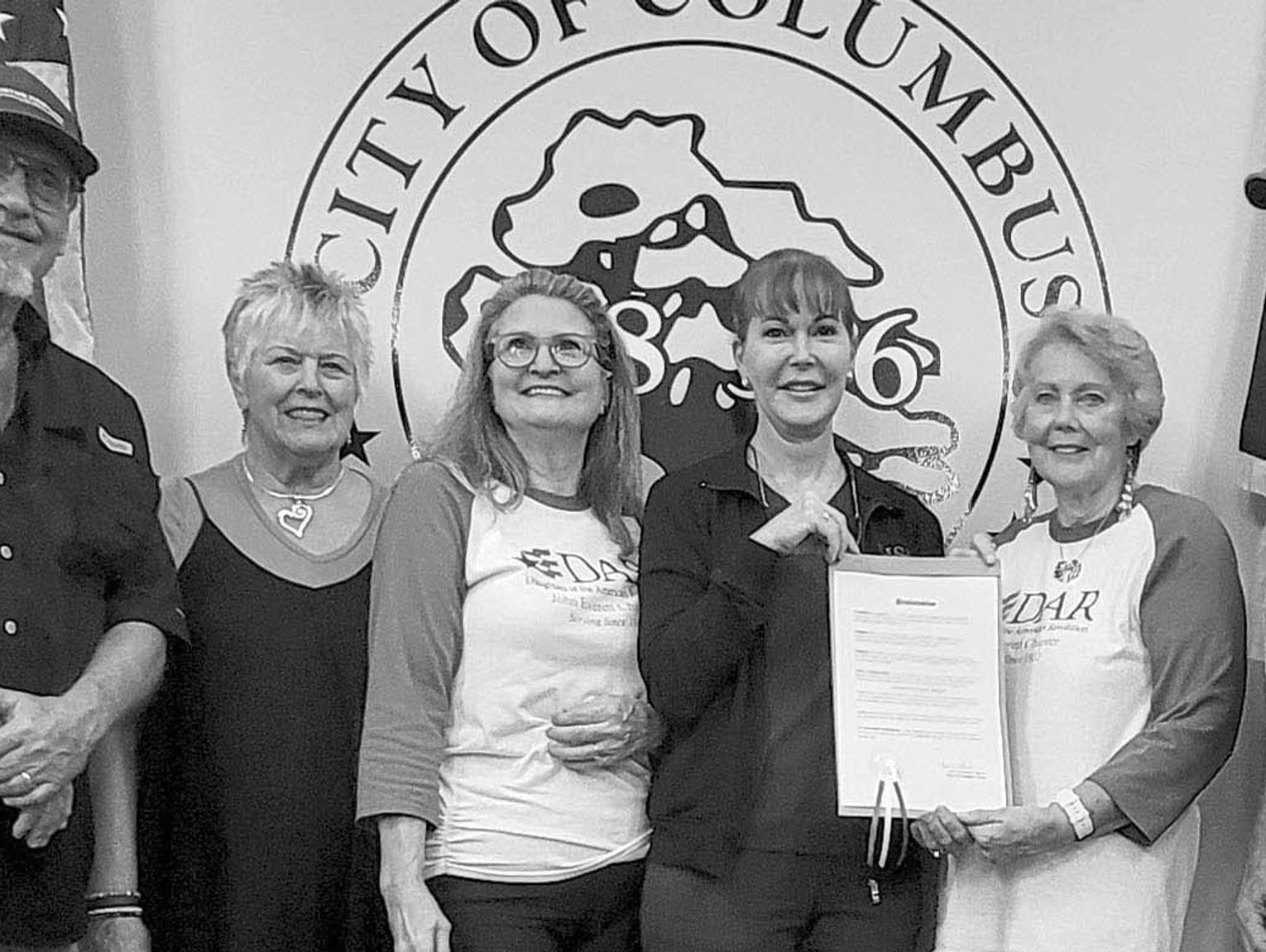 DAR assists Columbus to celebrate Constitution Week