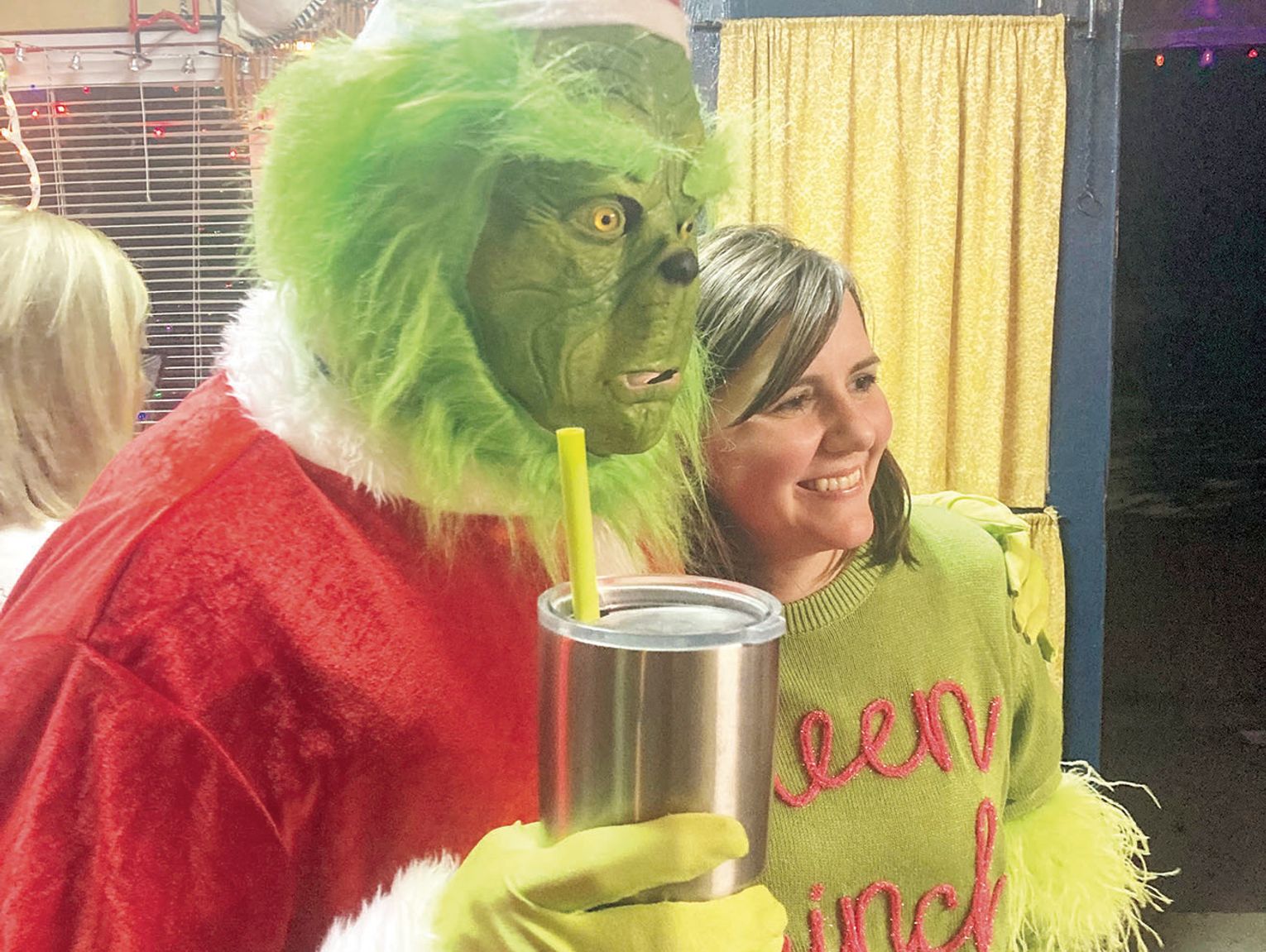 SANTA AND THE GRINCH VISIT LOCAL ESTABLISHMENT IN NADA